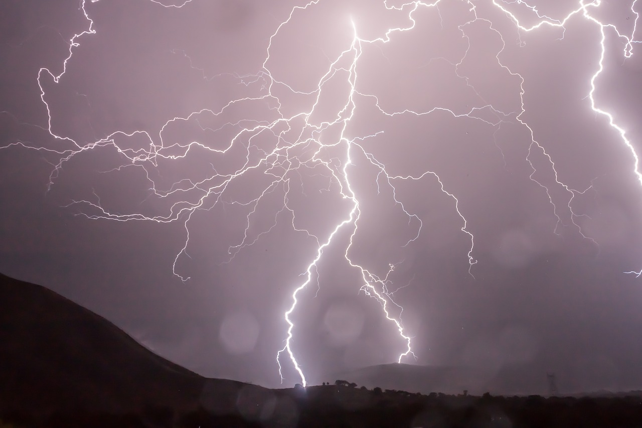 Can You Make Your Own ‘Creative Lightning’? - The Creative Fire Officer